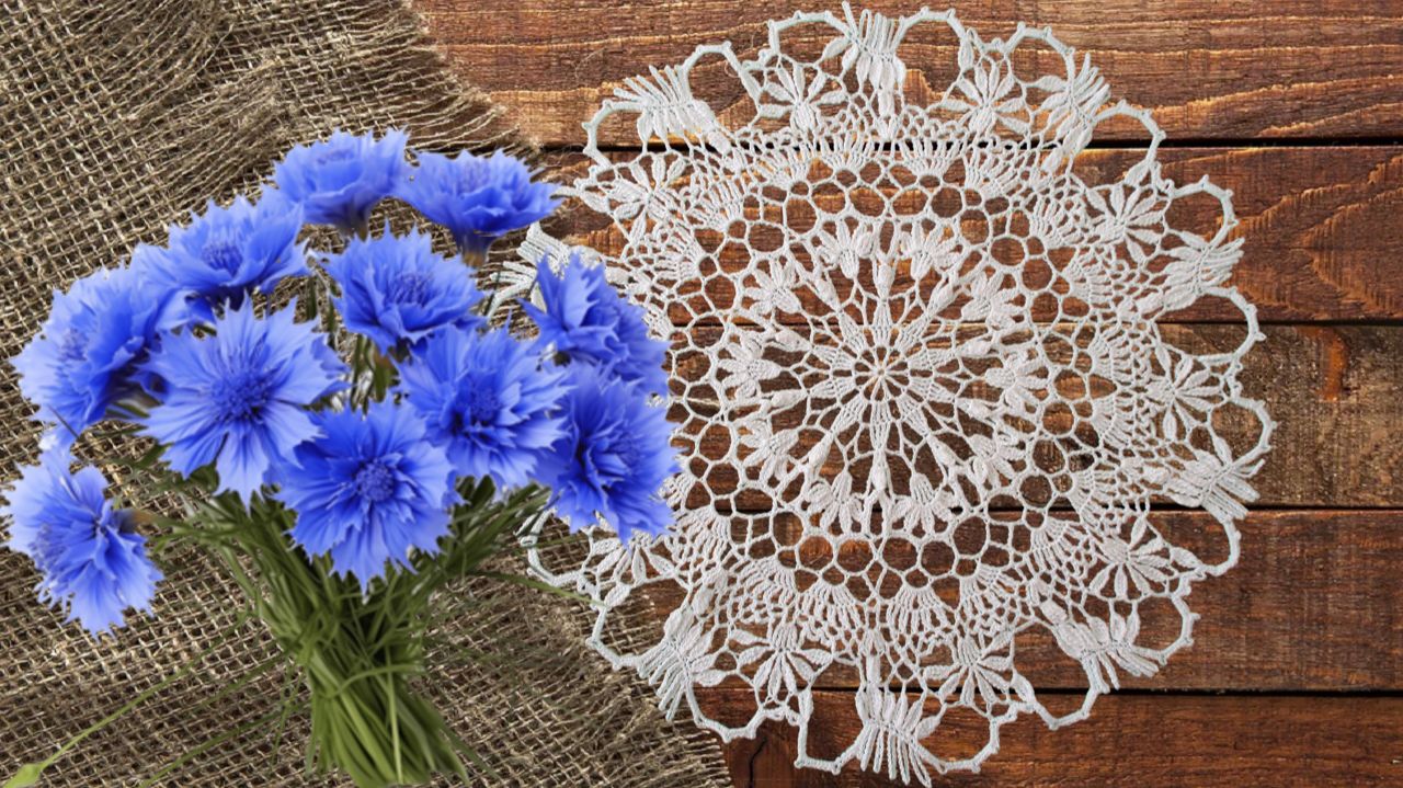 САЛФЕТКА КРЮЧКОМ С ВАСИЛЬКАМИ - АЖУРНАЯ И С НЕОБЫЧНОЙ КАЙМОЙ. ЧАСТЬ 1
