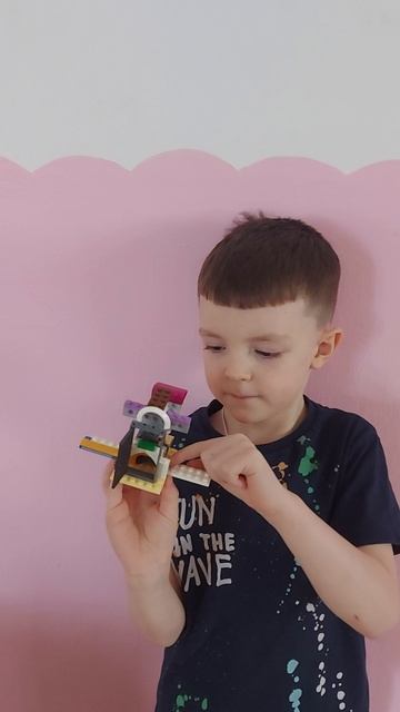 Выставка НТТ-2026. Титаренко Савелий, 5лет	. Космоглаз