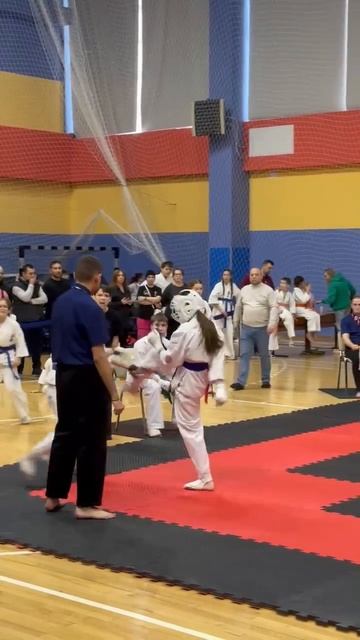 Алена Петряшова