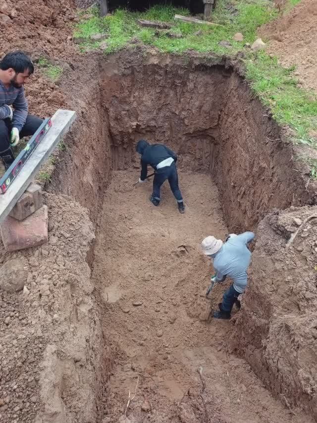 Установка пластикового погреба Титан Фермер от производителя [купить пластиковый погреб установкой]