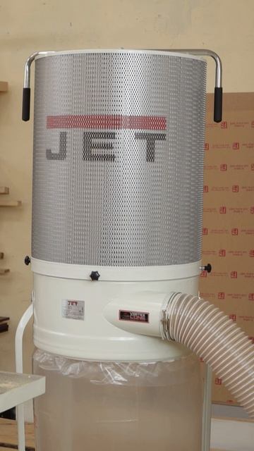 И снова про вездесущую пыль.