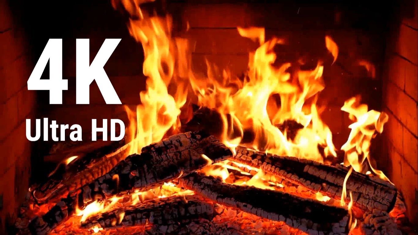Теплый камин в уютном доме — 4K Ultra HD. 1080p