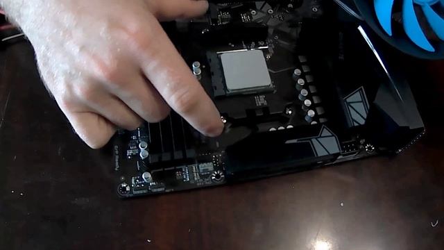 Установка процессорного кулера Deep cool Gamma archer. Как правильно наносить термопасту.