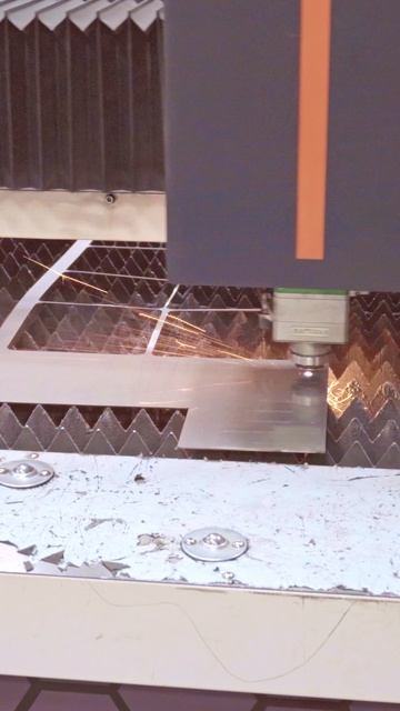 Комбинированный лазер B Power A 3015 T6 3000w – решает ВСЕ задачи