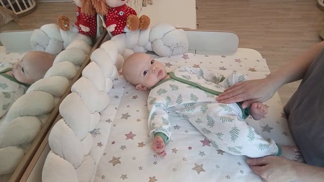 УПРАЖНЕНИЯ МОСТИК 🌈 от 4 до 6 месяцев массаж для грудничков с потешками