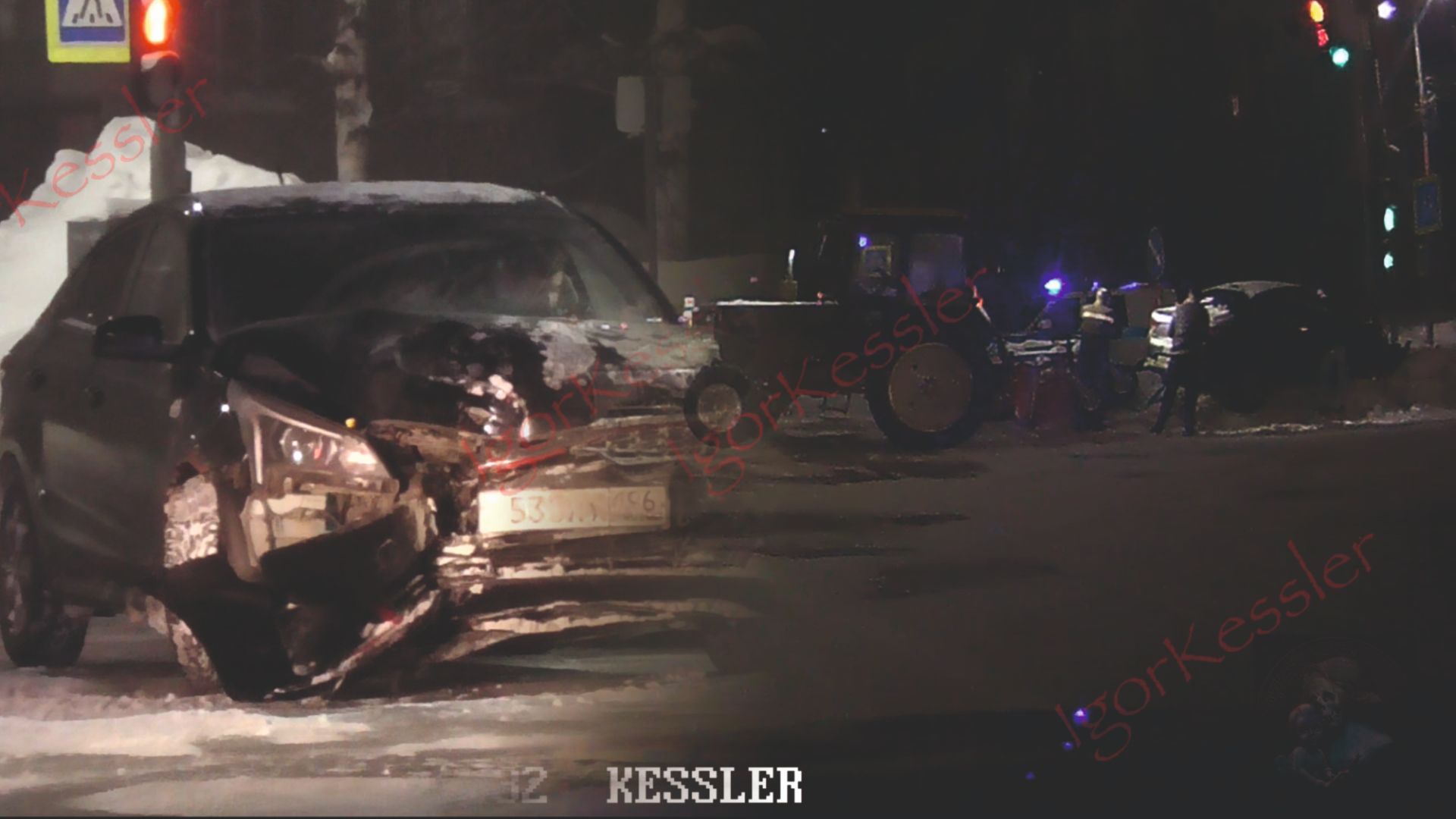 Ночное ДТП на Комсомольском в Сургуте