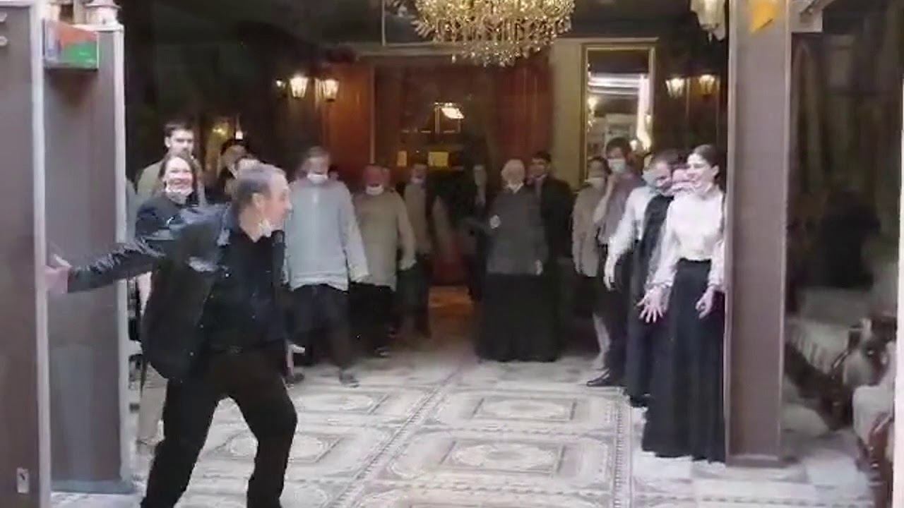 Ура! Мы в театре! А значит Дома! И это - наша любимая МИСТИКА!