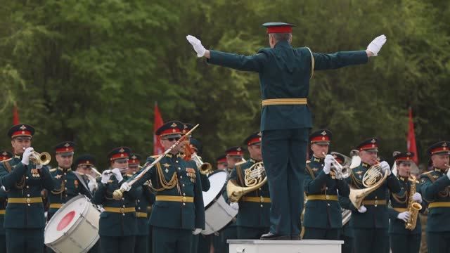 ГЕННАДИЙ КАМЕННЫЙ - СЧАСТЛИВЫЙ ЖРЕБИЙ - Монтаж Татьяны Ситниковой