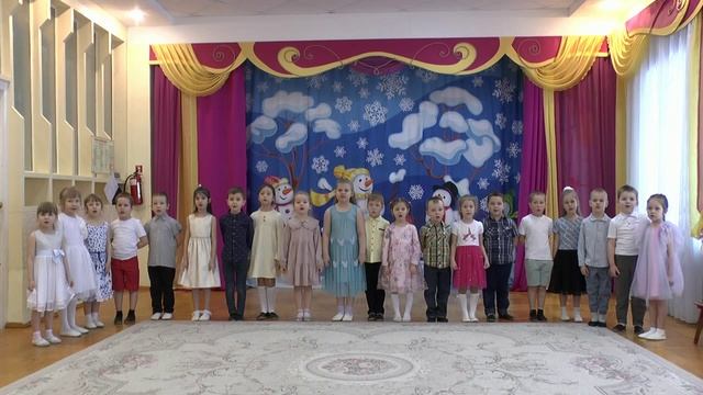 "Снежинки", Исполняет: Хор группы "Смешарики", 5лет