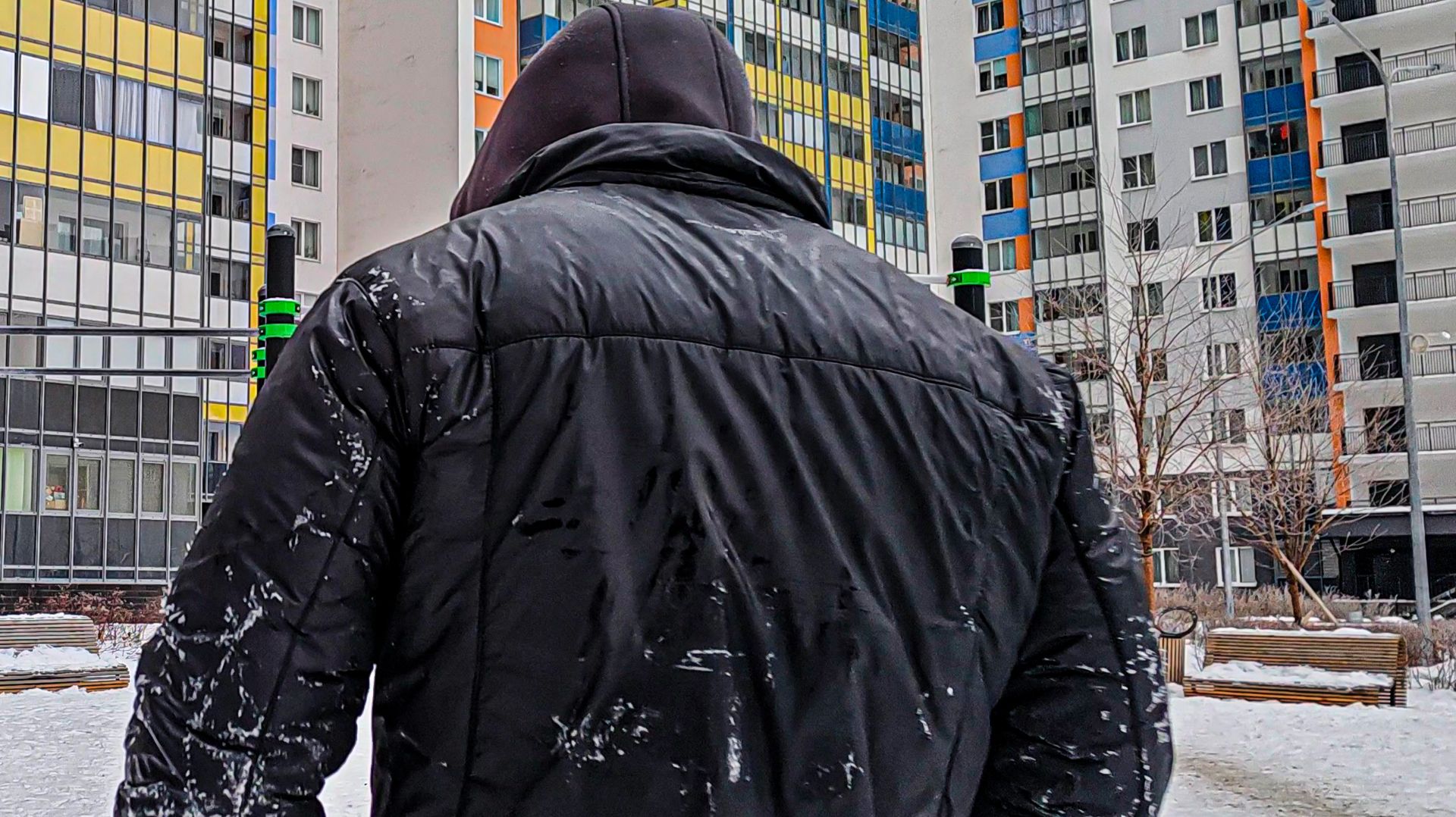 Тренировка на выносливость: Бег 11 км + 300 отжиманий на брусьях + 100 подтягиваний + 300 приседаний