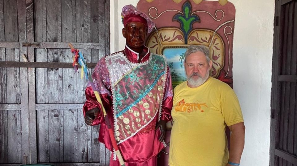 Ритуал вуду, чтобы выигрывать судебные дела.