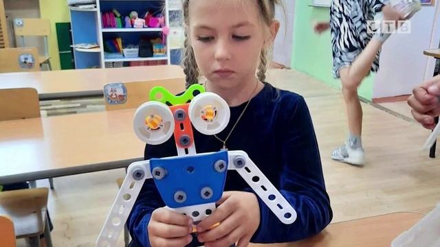 Дошколята открывают мир  технического творчества