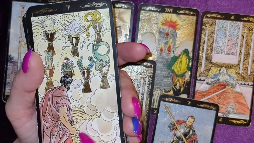 СКУЧАЕТ ЛИ ОН ПО ВАМ❓ ГАДАНИЕ НА КАРТАХ ТАРО. ГАДАНИЕ ОНЛАЙН