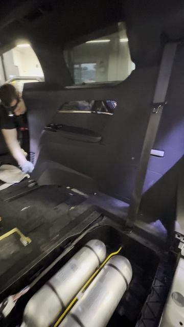 Замена привода сдвижной двери Zeekr 009 2025 в ЭЛЕКТРОМЭН #zeekr #009 #automobile