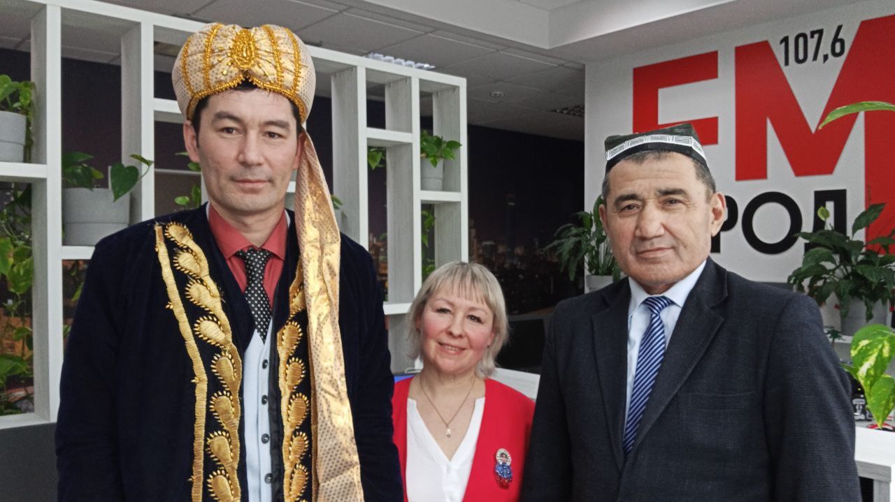 «Он писал о любви, о мире, о людях!»