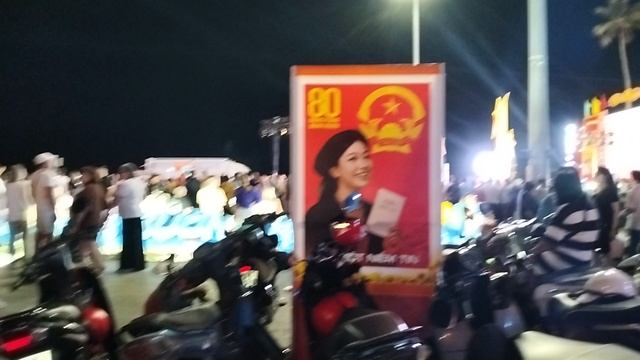 Обстановка в центре Нячанга в новогоднюю ночь