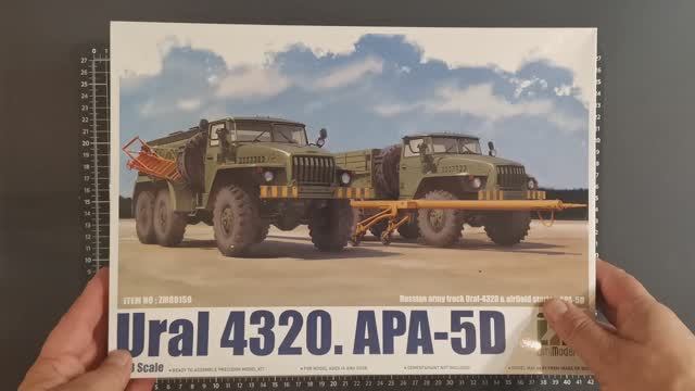 Обзор коробки модели "Уралы аэродромной поддержки" масштаб 1:48.
