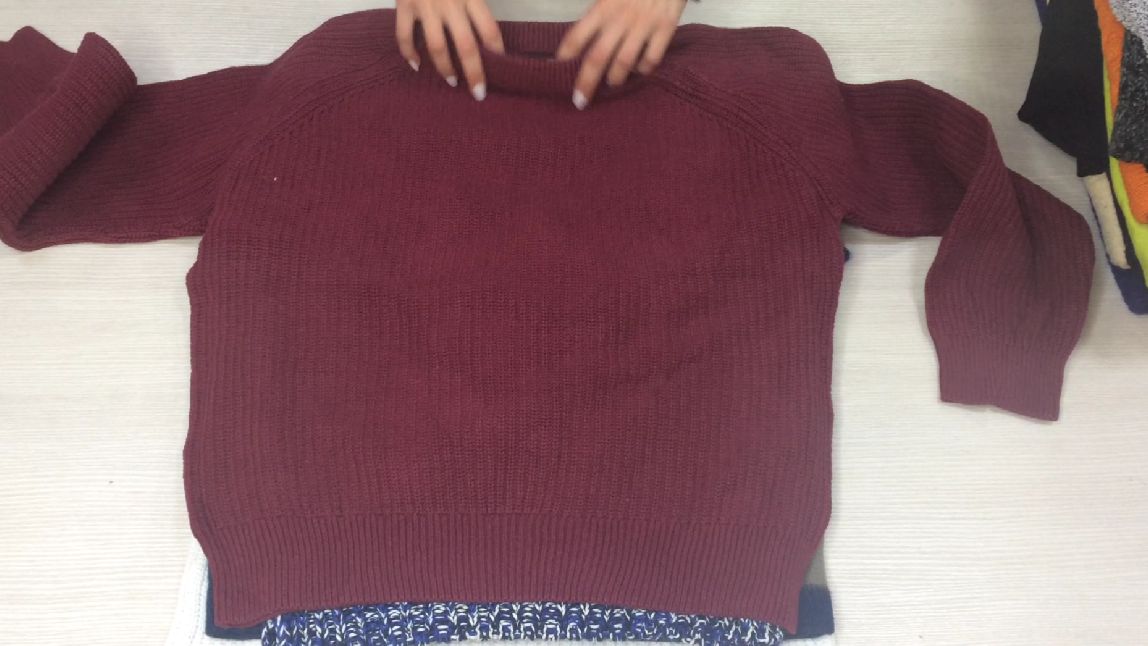 с642.1. Джемпера крем Германия