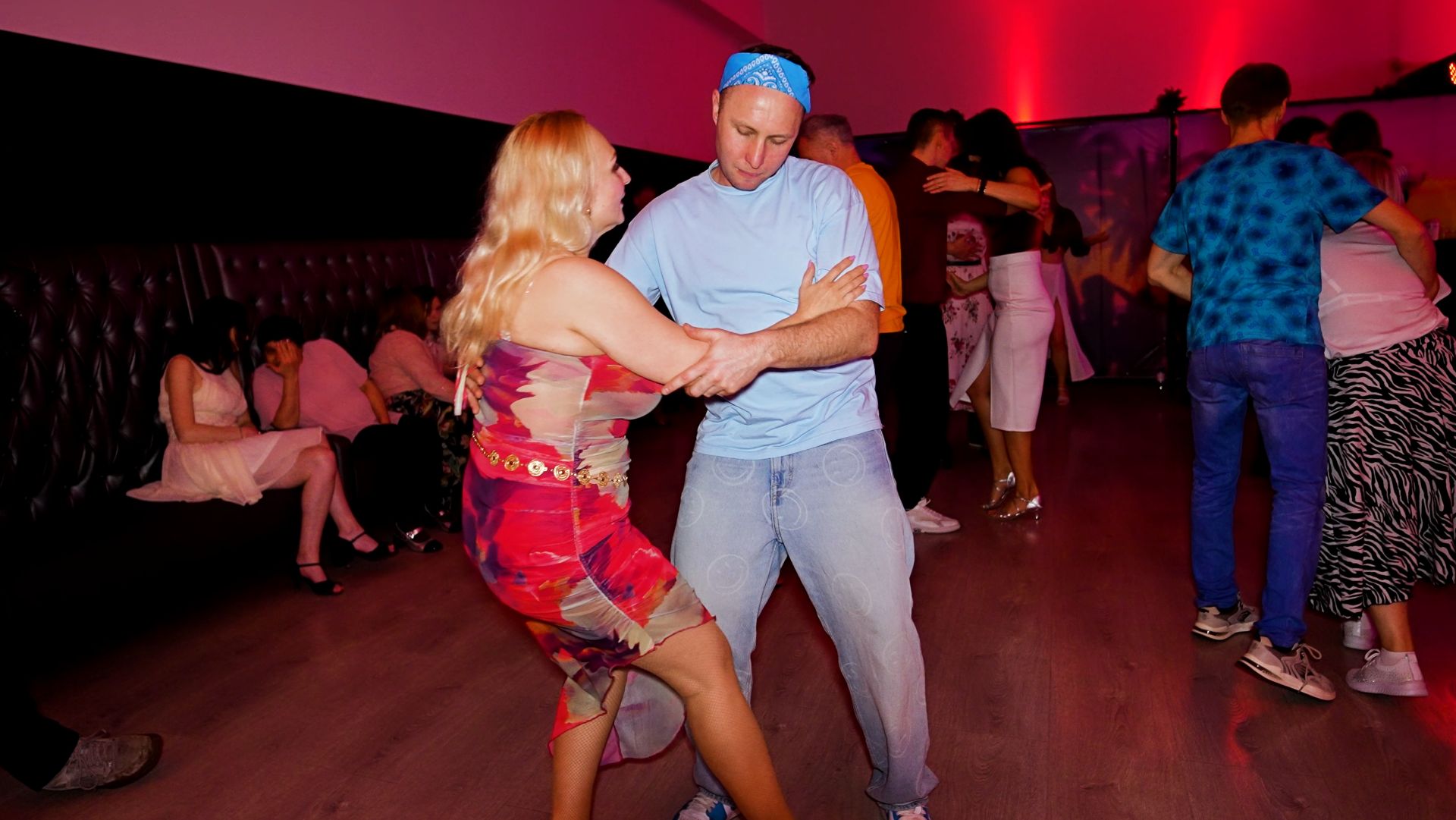 Вечеринка в студии Loco Vagis, Бачата (12) - Калининград (14.02.2026)