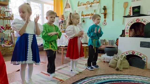 Дошколята окунулись в атмосферу старинного русского быта