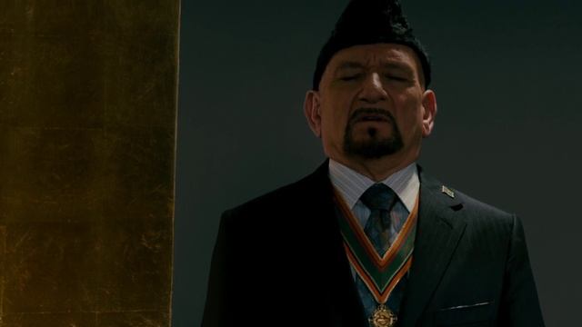 Выступление двойника (кф. Диктатор)