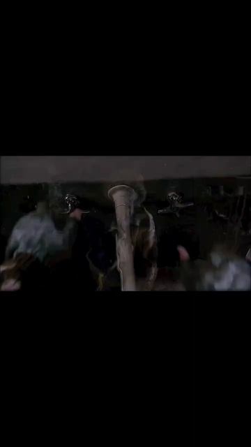 Знакомо, родители?) #ребеноксуется #кудапопало #воспитаниедетей #папатрехпринцесс #юмор #прикол #рек