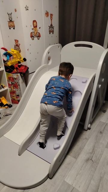 Горка скалодром iFam