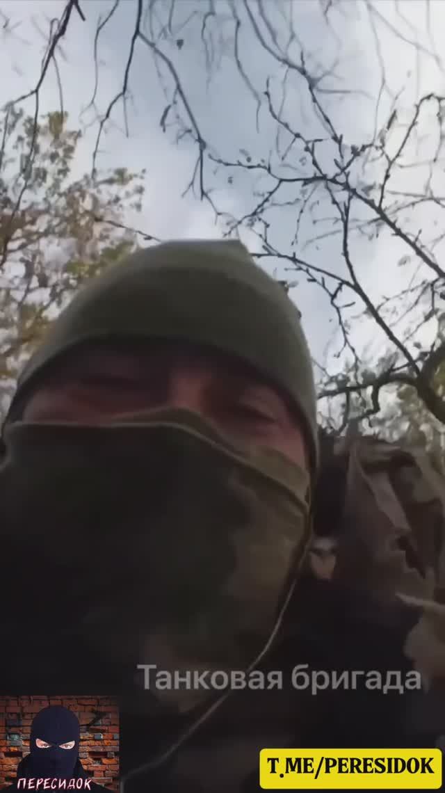 Тащил раненого на себе километр. Своих не бросаем