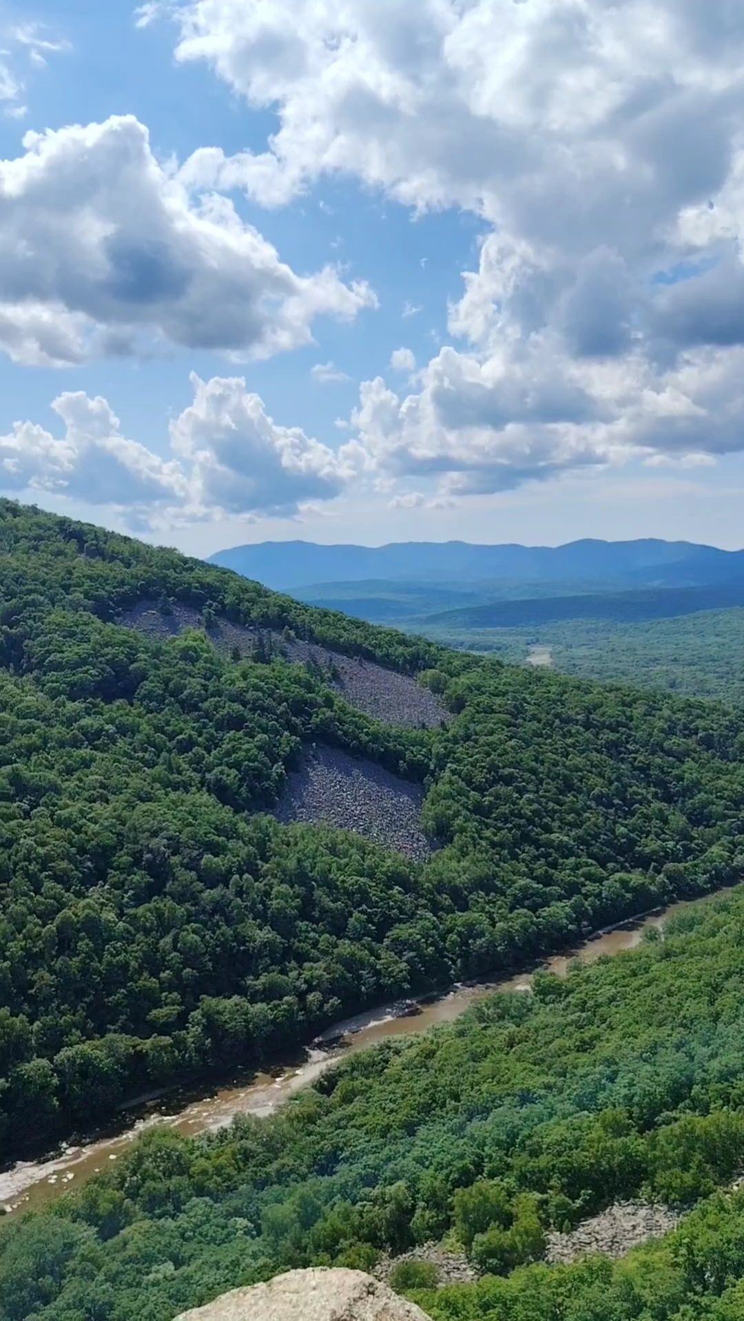 Прогулка к Ущелью Дарданеллы, автор видео Панченко Марина Юрьевна