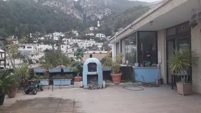 Северный Кипр. Белое Аббатство. Ресторан Белая башня. Прекрасные виды, прекрасная кухня