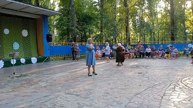 Просто быть счастливой - поёт Светлана Помогайбо