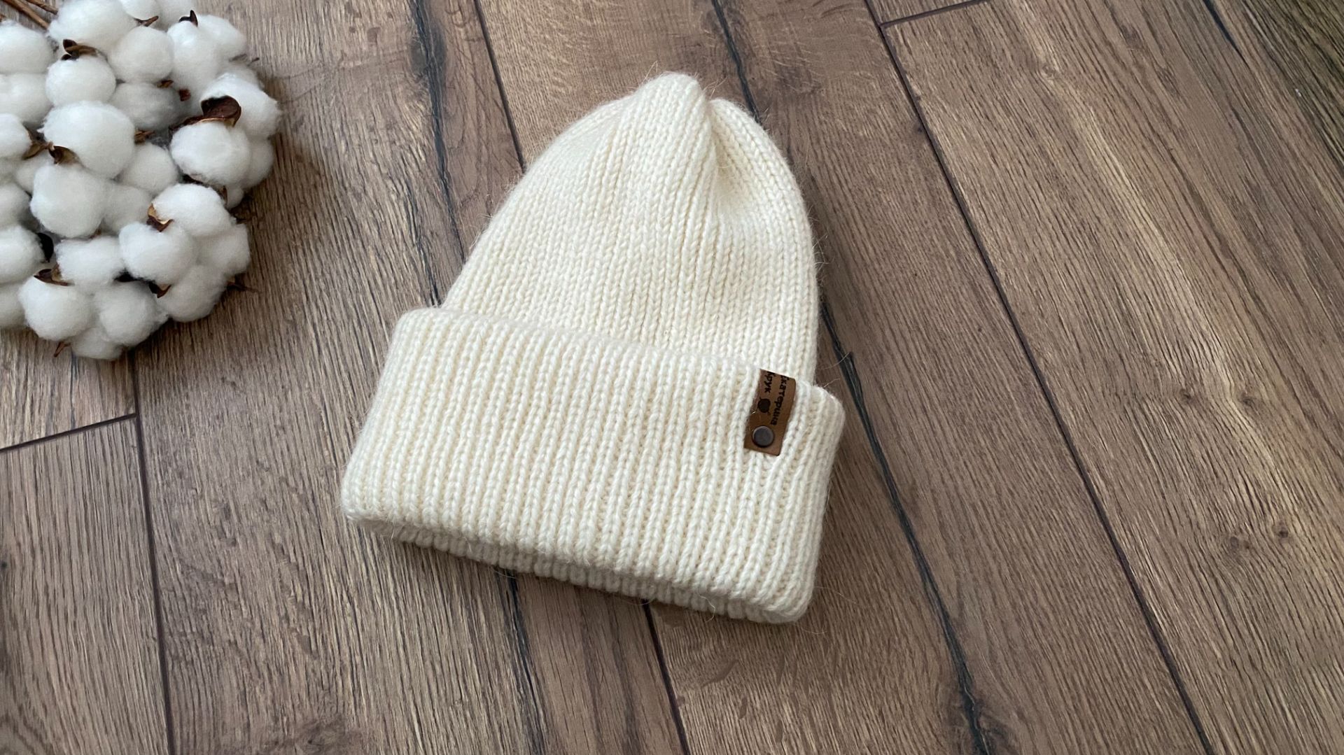 Шапка спицами с двойным отворотом. Мастер-класс