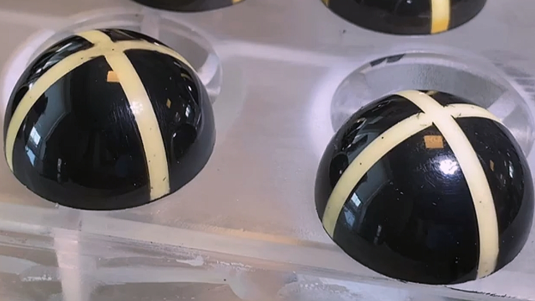 корпусные конфеты 009