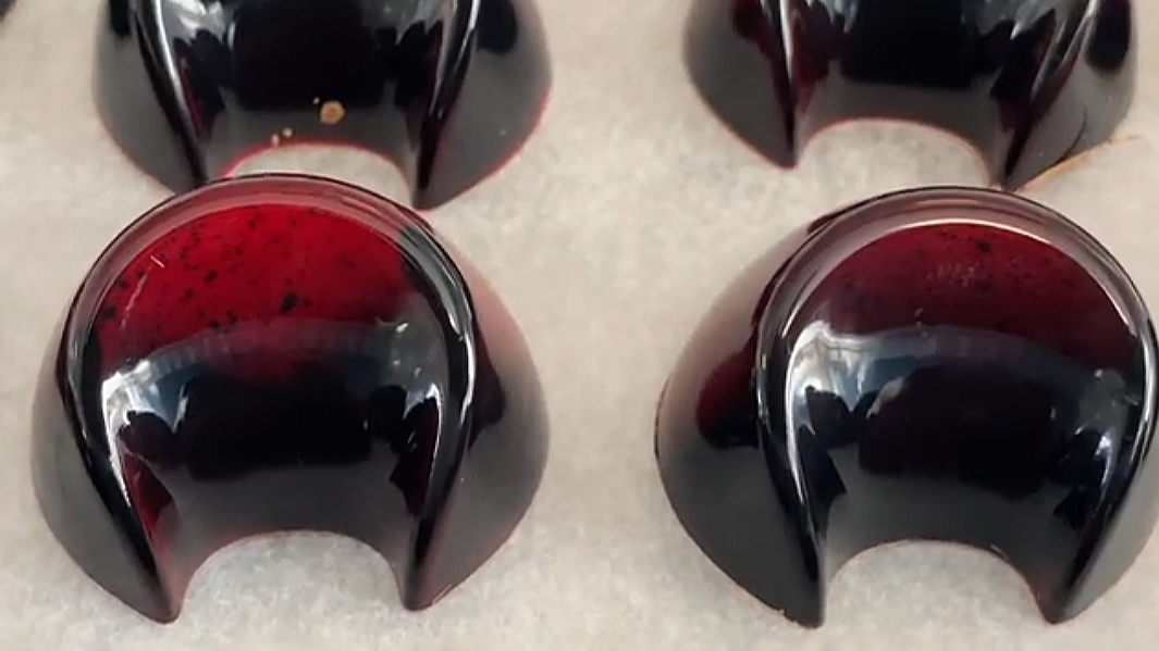 корпусные конфеты 012