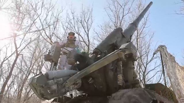 Самоходная пушка "Пион" 203мм. Северскор направление.