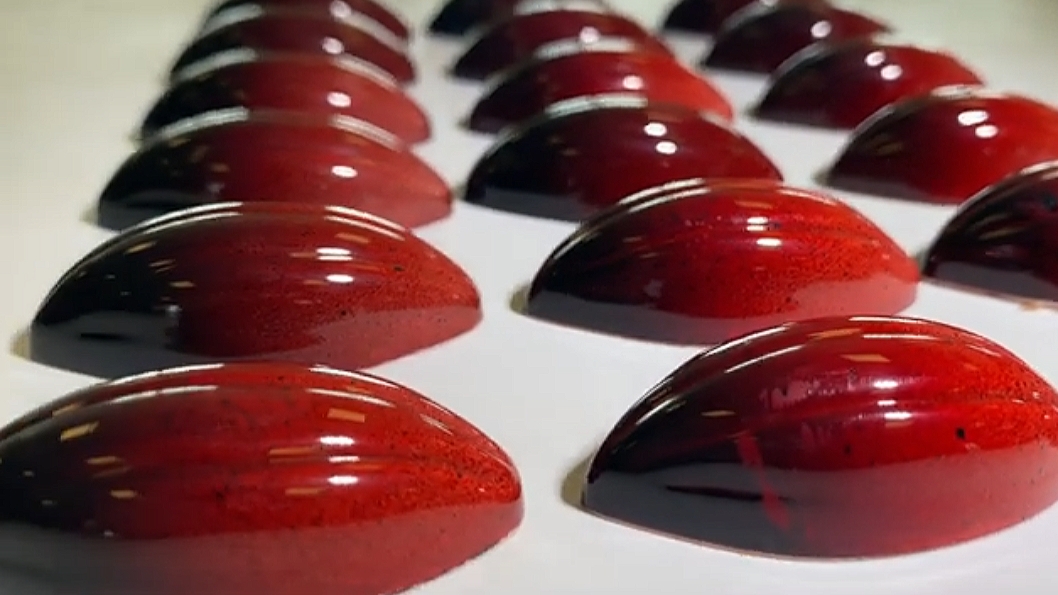 корпусные конфеты 007