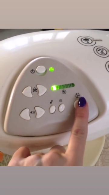 Качель для малышей FhisherPrice