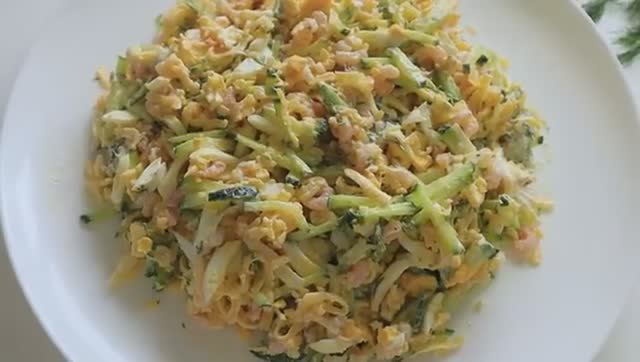 Всего ЧЕТЫРЕ ингредиента и за 10 Минут! Салат "Буржуйский"