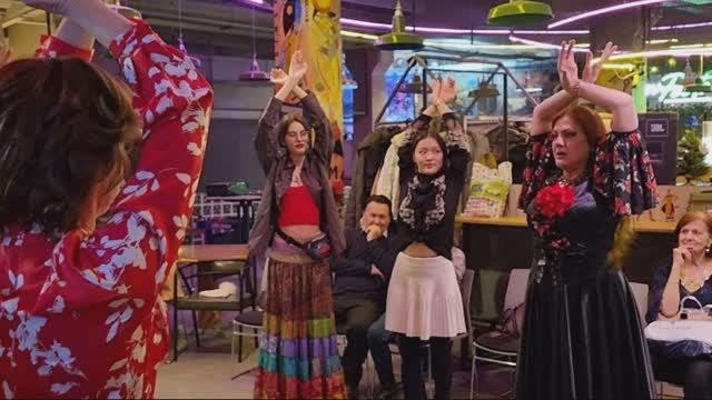 МАСТЕР КЛАСС ПО ЦЫГАНСКОМУ ТАНЦУ, ИНТЕРАКТИВ ДЛЯ ЗРИТЕЛЕЙ. А. Усанова школа танцев "Экспромт"