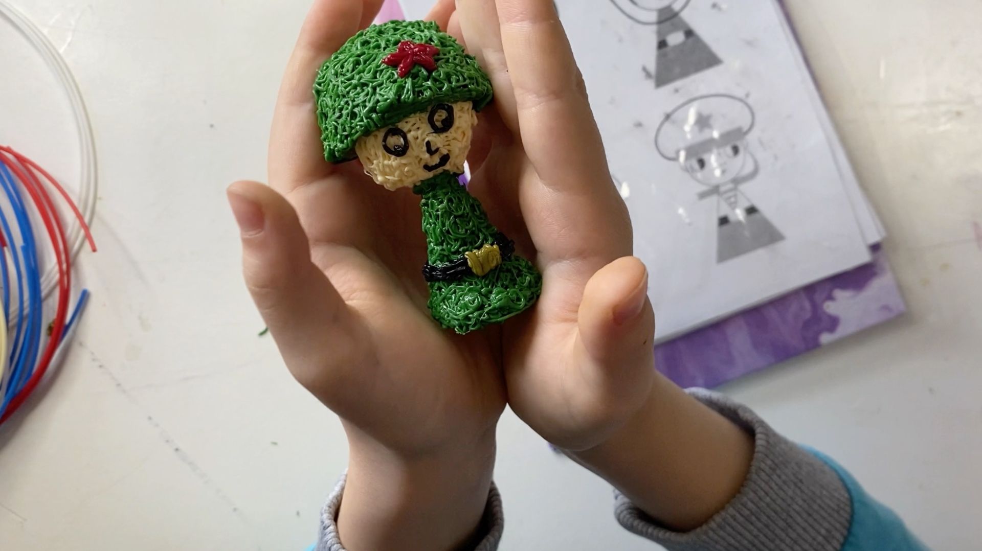 Рисуем 3D ручкой. Трафарет "Солдатик"