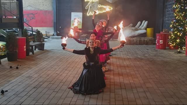 ЦЫГАНСКОЕ FIRE SHOW "КАРМЕЛИТА". ТАНЕЦ С ОГНЁМ. АРТИСТЫ НА ПРАЗДНИК. #ТАНЦЫ ШКОЛА ТАНЦЕВ "Экспромт"