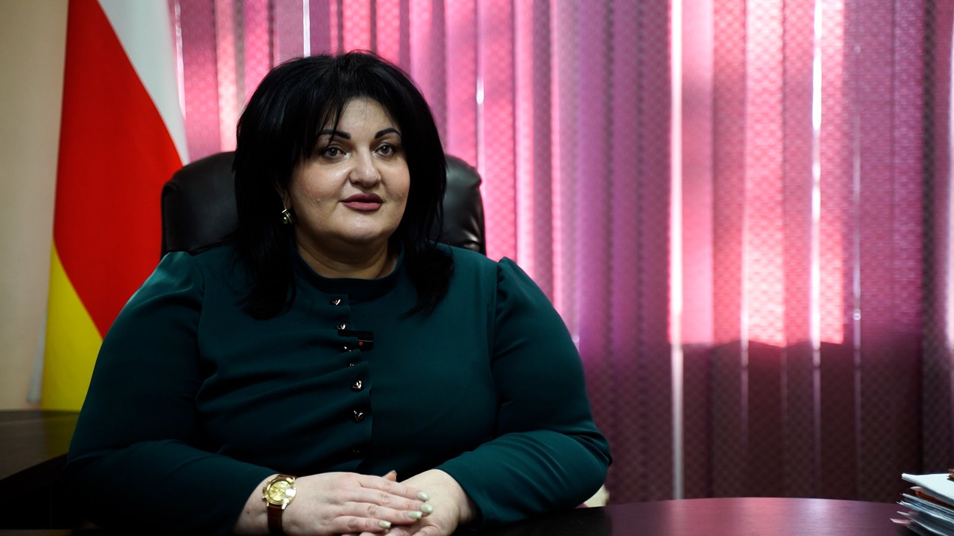 Госансамбль «Симд», Госдрамтеатр и художники представят республику в Москве