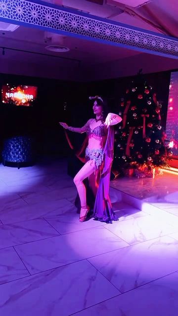 Восточный танец с мечом🥷 Танцовщица Лия