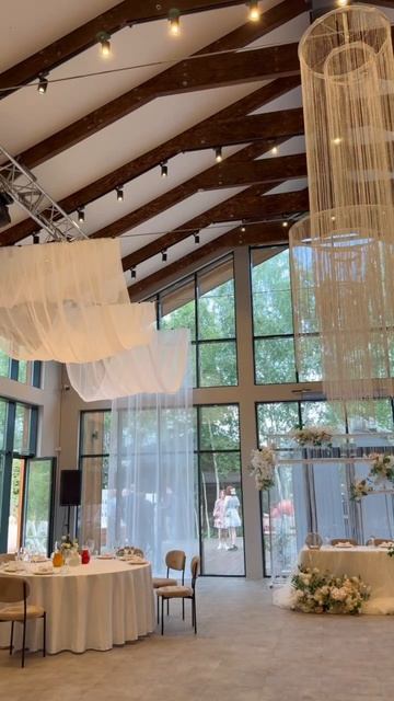 Галант Холл