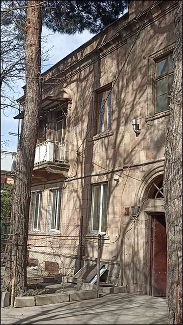 Дом номер 28 по улице Строителей в Рустави (Грузия) 18.02.2026