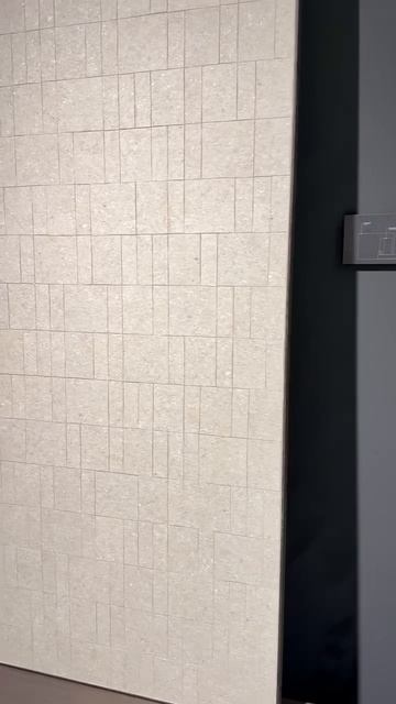 Прямо со стенда Cersaie 2025  Living Ceramics