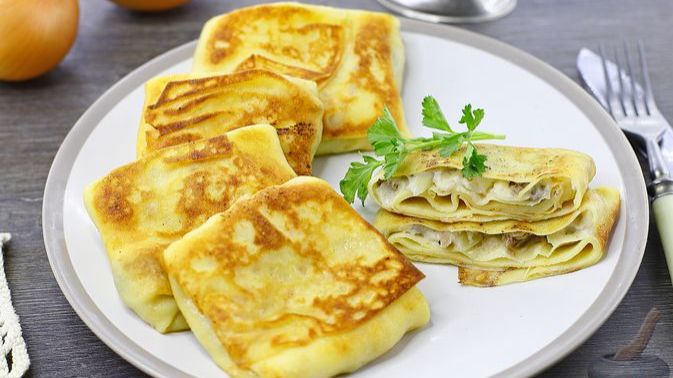 БЛИНЧИКИ С СОЧНОЙ МЯСНОЙ НАЧИНКОЙ