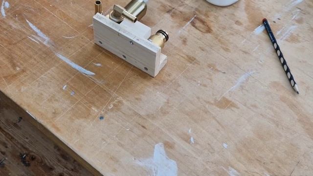 #17 Установка наружного душа в автодоме: крепим смеситель к стене фургона | Переделка Ducato L5H2