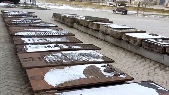 Новый Иерусалим. У собора. 12 февраля