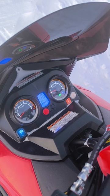 запуск_снегохода_Sharmax_sn-500